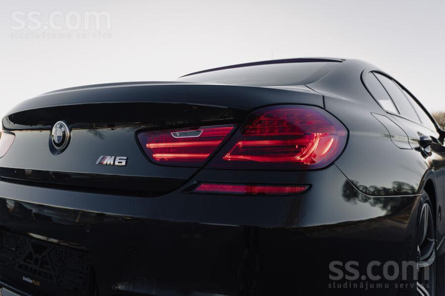 Black BMW M6 2016 in Riga, with an engine capacity of 4.40 L and mileage of 148 thousand km for 27000 €, photo 3 on AUTOMOTO.COM.LV