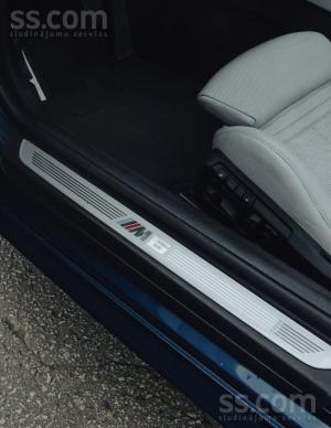 Zils BMW M6 2013 Liepāja, ar dzinēja tilpumu 4.40 L un nobraukumu 170 tūkst. km par 22000 €, foto 6 vietnē AUTOMOTO.COM.LV