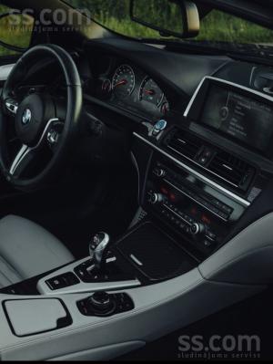 Zils BMW M6 2013 Liepāja, ar dzinēja tilpumu 4.40 L un nobraukumu 170 tūkst. km par 22000 €, foto 9 vietnē AUTOMOTO.COM.LV