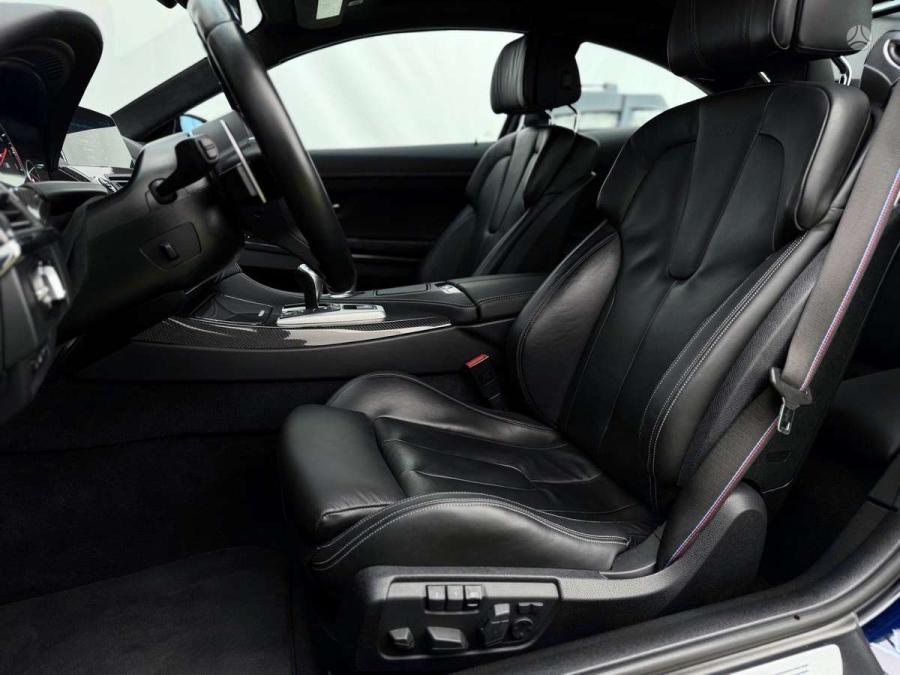 Blue BMW M6 2017 in Vilnius, with an engine capacity of 4.40 L and mileage of 145 thousand km for 32400 €, photo 11 on AUTOMOTO.COM.LV