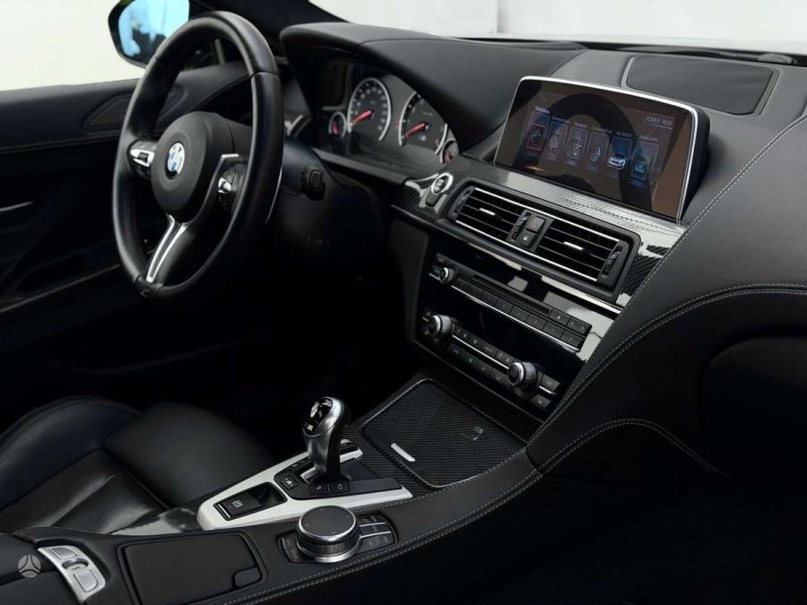 Blue BMW M6 2017 in Vilnius, with an engine capacity of 4.40 L and mileage of 145 thousand km for 32400 €, photo 15 on AUTOMOTO.COM.LV