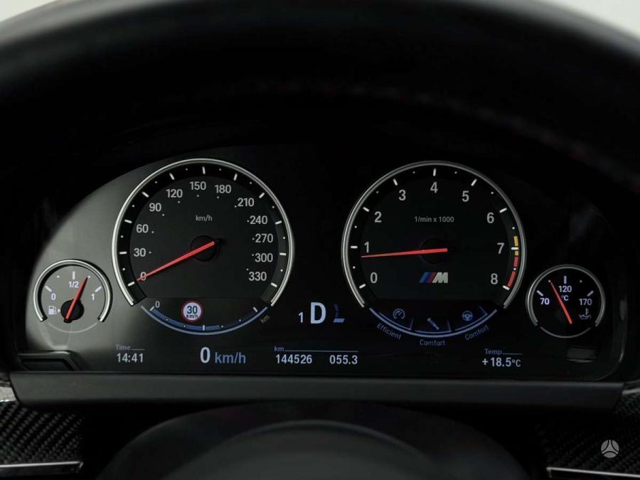 Blue BMW M6 2017 in Vilnius, with an engine capacity of 4.40 L and mileage of 145 thousand km for 32400 €, photo 28 on AUTOMOTO.COM.LV