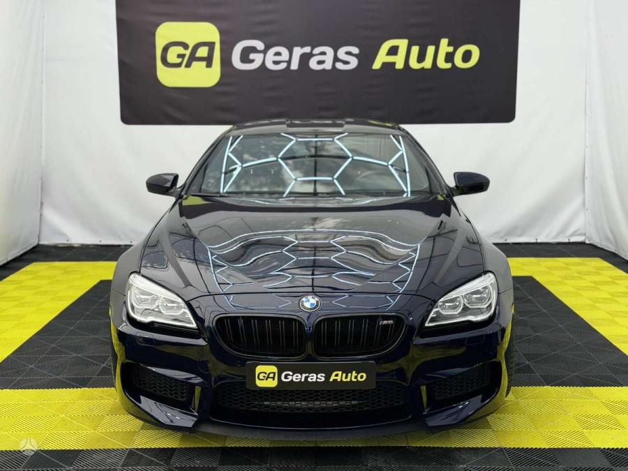 Blue BMW M6 2017 in Vilnius, with an engine capacity of 4.40 L and mileage of 145 thousand km for 32350 €, photo 8 on AUTOMOTO.COM.LV