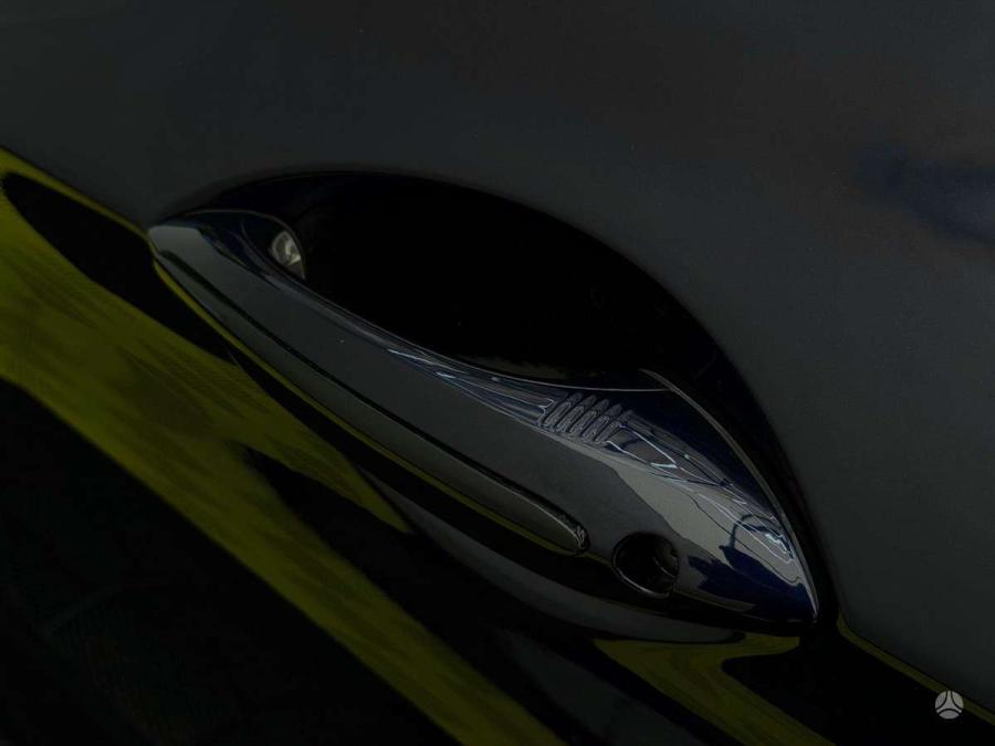 Blue BMW M6 2017 in Vilnius, with an engine capacity of 4.40 L and mileage of 145 thousand km for 32350 €, photo 19 on AUTOMOTO.COM.LV