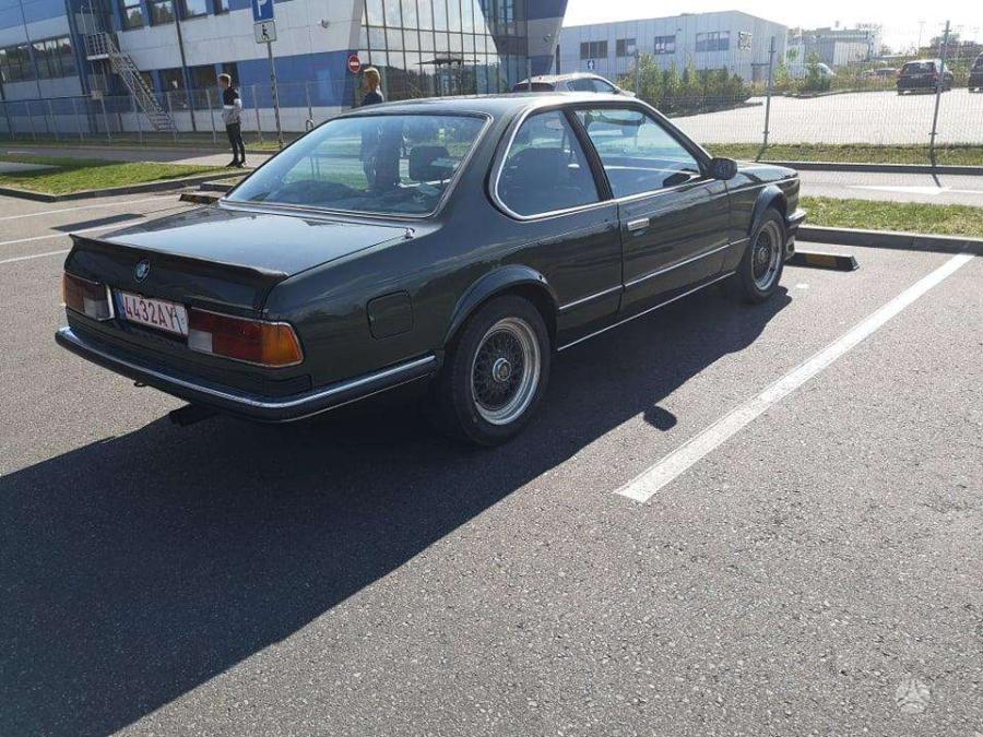 Green BMW M6 1984 in Vilnius, with an engine capacity of 3.50 L and mileage of 213 thousand km for 95000 €, photo 4 on AUTOMOTO.COM.LV