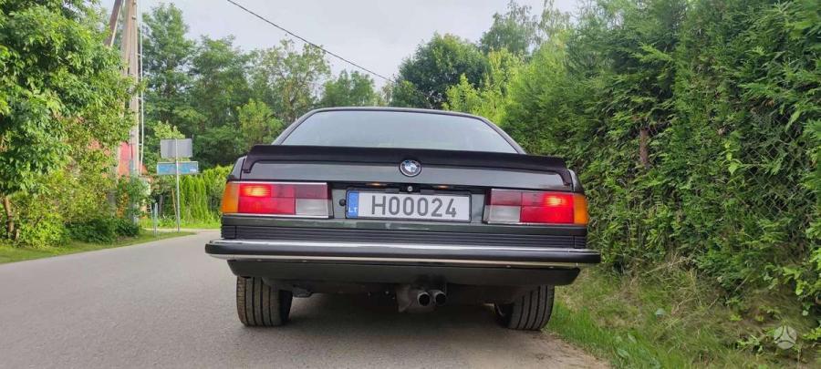 Green BMW M6 1984 in Vilnius, with an engine capacity of 3.50 L and mileage of 213 thousand km for 95000 €, photo 5 on AUTOMOTO.COM.LV