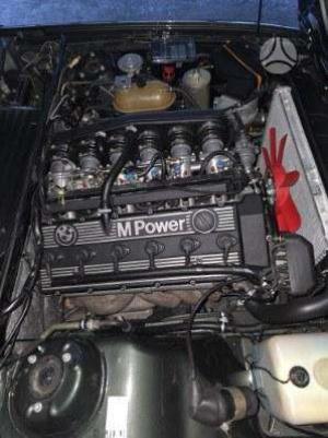 Green BMW M6 1984 in Vilnius, with an engine capacity of 3.50 L and mileage of 213 thousand km for 95000 €, photo 12 on AUTOMOTO.COM.LV