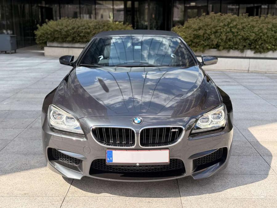 Grey BMW M6 2012 in Vilnius, with an engine capacity of 4.40 L and mileage of 108 thousand km for 24000 €, photo 4 on AUTOMOTO.COM.LV