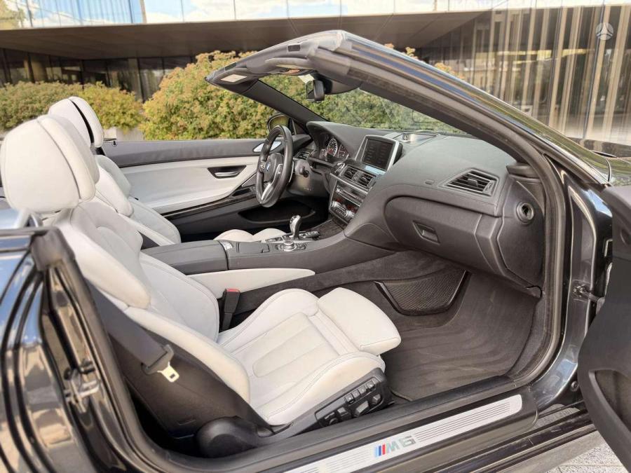 Grey BMW M6 2012 in Vilnius, with an engine capacity of 4.40 L and mileage of 108 thousand km for 24000 €, photo 23 on AUTOMOTO.COM.LV
