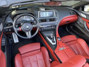 Grey BMW M6 2014 in Vilnius, with an engine capacity of 4.40 L and mileage of 110 thousand km for 28990 €, photo 19 on AUTOMOTO.COM.LV
