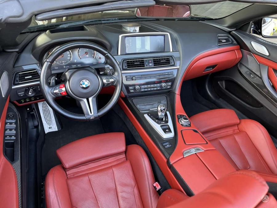 Grey BMW M6 2014 in Vilnius, with an engine capacity of 4.40 L and mileage of 110 thousand km for 28990 €, photo 19 on AUTOMOTO.COM.LV