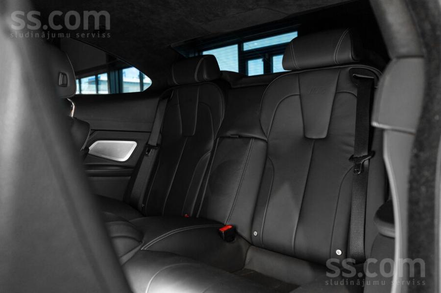 Pelēks BMW M6 2012 Rīga, ar dzinēja tilpumu 4.40 L un nobraukumu 88 tūkst. km par 38000 €, foto 12 vietnē AUTOMOTO.COM.LV