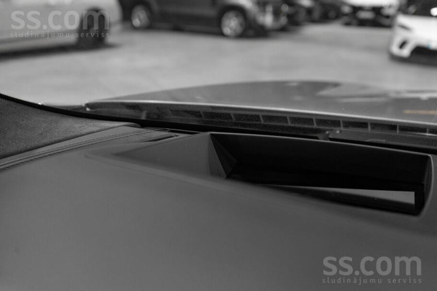 Pelēks BMW M6 2012 Rīga, ar dzinēja tilpumu 4.40 L un nobraukumu 88 tūkst. km par 38000 €, foto 19 vietnē AUTOMOTO.COM.LV