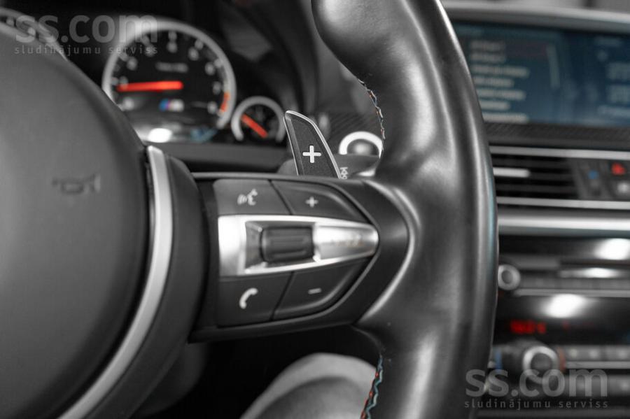 Pelēks BMW M6 2012 Rīga, ar dzinēja tilpumu 4.40 L un nobraukumu 88 tūkst. km par 38000 €, foto 23 vietnē AUTOMOTO.COM.LV