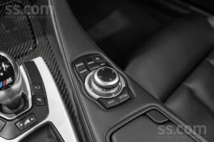 Pelēks BMW M6 2012 Rīga, ar dzinēja tilpumu 4.40 L un nobraukumu 88 tūkst. km par 38000 €, foto 33 vietnē AUTOMOTO.COM.LV