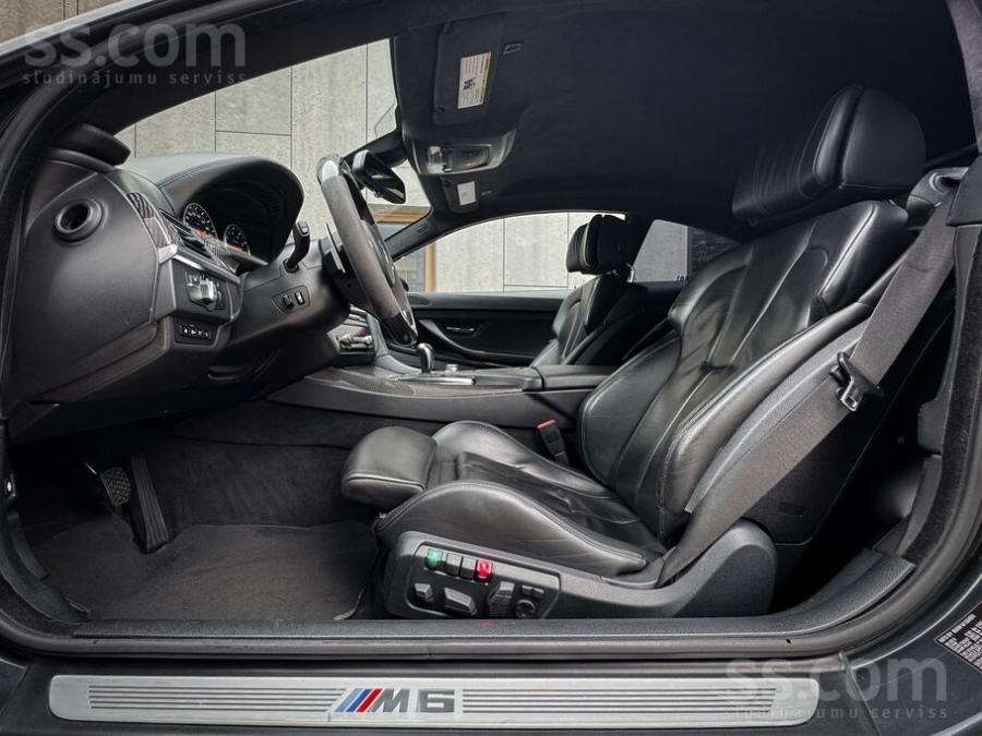Grey BMW M6 2012 in Riga, with an engine capacity of 4.40 L and mileage of 144 thousand km for 24800 €, photo 13 on AUTOMOTO.COM.LV