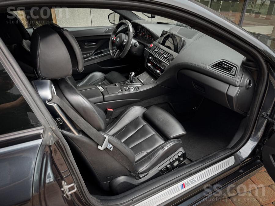 Grey BMW M6 2012 in Riga, with an engine capacity of 4.40 L and mileage of 144 thousand km for 24800 €, photo 25 on AUTOMOTO.COM.LV
