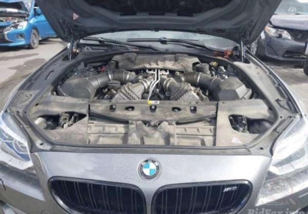 Grey BMW M6 2015 in Kaunas, with an engine capacity of 4.40 L and mileage of 102 thousand km for 15999 €, photo 9 on AUTOMOTO.COM.LV
