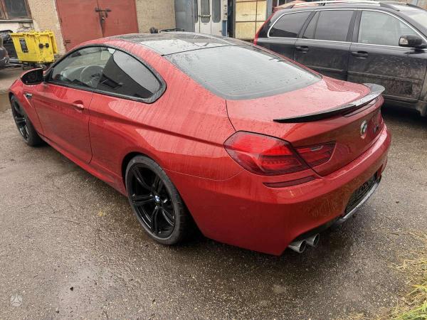 Orange BMW M6 2014 in Vilnius, with an engine capacity of 4.40 L and mileage of 102 thousand km for 27000 €, photo 3 on AUTOMOTO.COM.LV