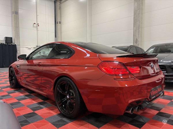 Sarkans BMW M6 2014 Viļņa, ar dzinēja tilpumu 4.40 L un nobraukumu 108 tūkst. km par 29999 €, foto 7 vietnē AUTOMOTO.COM.LV