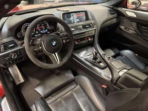 Sarkans BMW M6 2014 Viļņa, ar dzinēja tilpumu 4.40 L un nobraukumu 108 tūkst. km par 29999 €, foto 12 vietnē AUTOMOTO.COM.LV