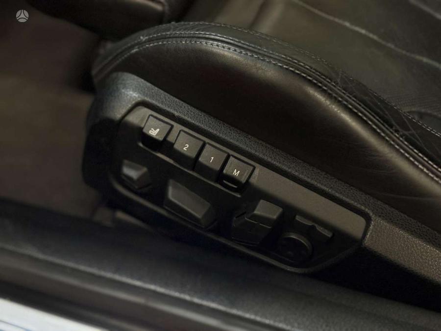 Sarkans BMW M6 2014 Viļņa, ar dzinēja tilpumu 4.40 L un nobraukumu 108 tūkst. km par 29999 €, foto 15 vietnē AUTOMOTO.COM.LV