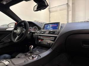 Sarkans BMW M6 2014 Viļņa, ar dzinēja tilpumu 4.40 L un nobraukumu 108 tūkst. km par 29999 €, foto 20 vietnē AUTOMOTO.COM.LV