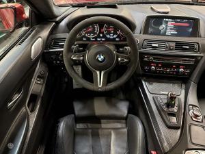 Sarkans BMW M6 2014 Viļņa, ar dzinēja tilpumu 4.40 L un nobraukumu 108 tūkst. km par 29999 €, foto 22 vietnē AUTOMOTO.COM.LV