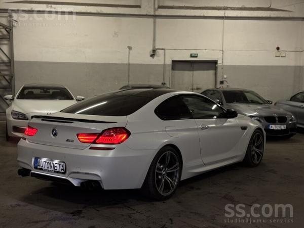 Balts BMW M6 2017 Rīga, ar dzinēja tilpumu 4.40 L un nobraukumu 136 tūkst. km par 38990 €, foto 3 vietnē AUTOMOTO.COM.LV