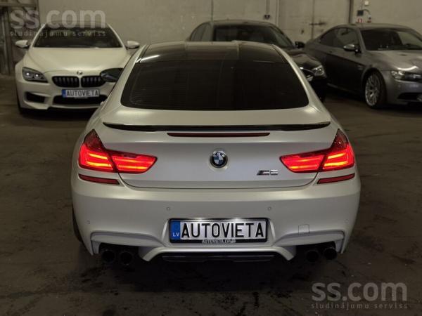 Balts BMW M6 2017 Rīga, ar dzinēja tilpumu 4.40 L un nobraukumu 136 tūkst. km par 38990 €, foto 4 vietnē AUTOMOTO.COM.LV
