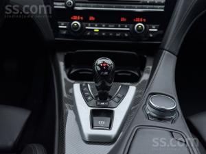 White BMW M6 2017 in Riga, with an engine capacity of 4.40 L and mileage of 136 thousand km for 38990 €, photo 26 on AUTOMOTO.COM.LV