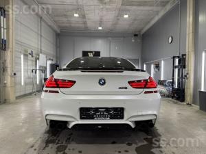White BMW M6 2017 in Riga, with an engine capacity of 4.40 L and mileage of 136 thousand km for 39900 €, photo 6 on AUTOMOTO.COM.LV