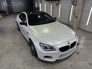 White BMW M6 2017 in Riga, with an engine capacity of 4.40 L and mileage of 136 thousand km for 39900 €, photo 9 on AUTOMOTO.COM.LV