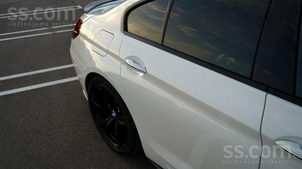 Balts BMW M6 2014 Daugavpils, ar dzinēja tilpumu 4.40 L un nobraukumu 86 tūkst. km par 49000 €, foto 5 vietnē AUTOMOTO.COM.LV