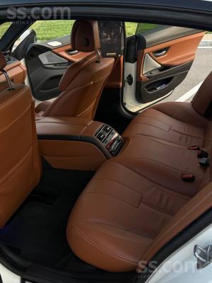 Balts BMW M6 2014 Daugavpils, ar dzinēja tilpumu 4.40 L un nobraukumu 86 tūkst. km par 49000 €, foto 23 vietnē AUTOMOTO.COM.LV