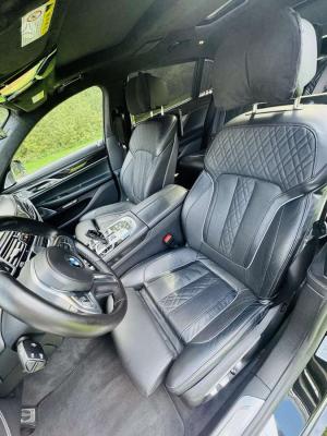 Melns BMW m760 2017 Veru, ar dzinēja tilpumu 6.59 L un nobraukumu 125 tūkst. km par 48360 €, foto 13 vietnē AUTOMOTO.COM.LV