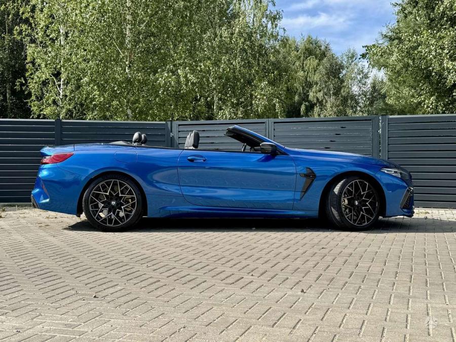 Blue BMW M8 2019 in Kaunas, with an engine capacity of 4.40 L and mileage of 104 thousand km for 61999 €, photo 6 on AUTOMOTO.COM.LV