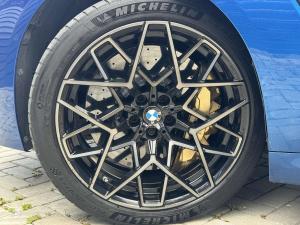 Blue BMW M8 2019 in Kaunas, with an engine capacity of 4.40 L and mileage of 104 thousand km for 61999 €, photo 19 on AUTOMOTO.COM.LV