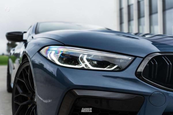 Blue BMW M8 2020 in Vilnius, with an engine capacity of 4.40 L and mileage of 54 thousand km for 71500 €, photo 4 on AUTOMOTO.COM.LV
