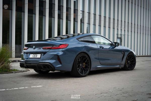 Blue BMW M8 2020 in Vilnius, with an engine capacity of 4.40 L and mileage of 54 thousand km for 71500 €, photo 8 on AUTOMOTO.COM.LV