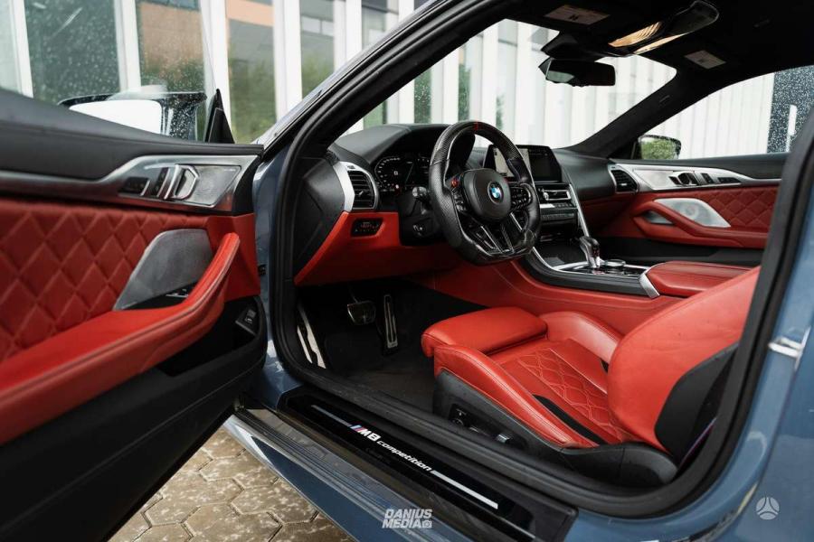 Blue BMW M8 2020 in Vilnius, with an engine capacity of 4.40 L and mileage of 54 thousand km for 71500 €, photo 14 on AUTOMOTO.COM.LV