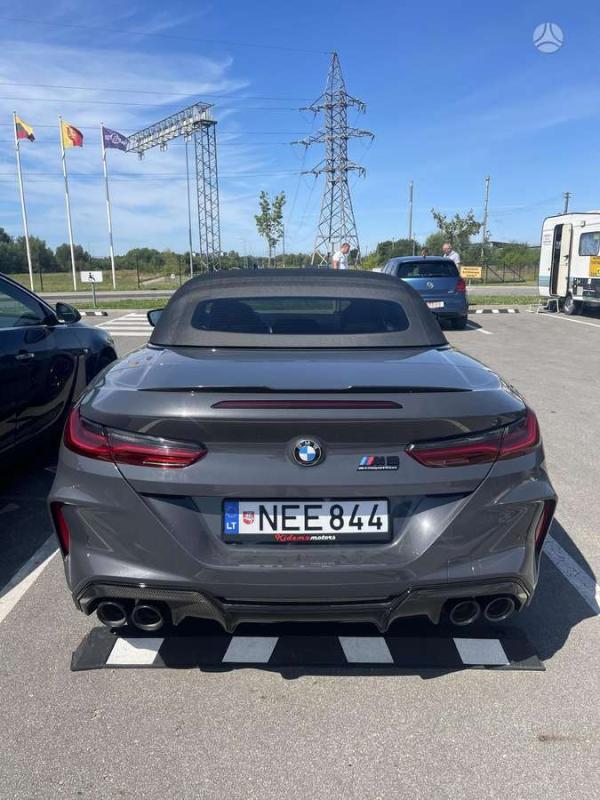 Pelēks BMW M8 2020 Klaipėda, ar dzinēja tilpumu 4.40 L un nobraukumu 24 tūkst. km par 60989 €, foto 3 vietnē AUTOMOTO.COM.LV