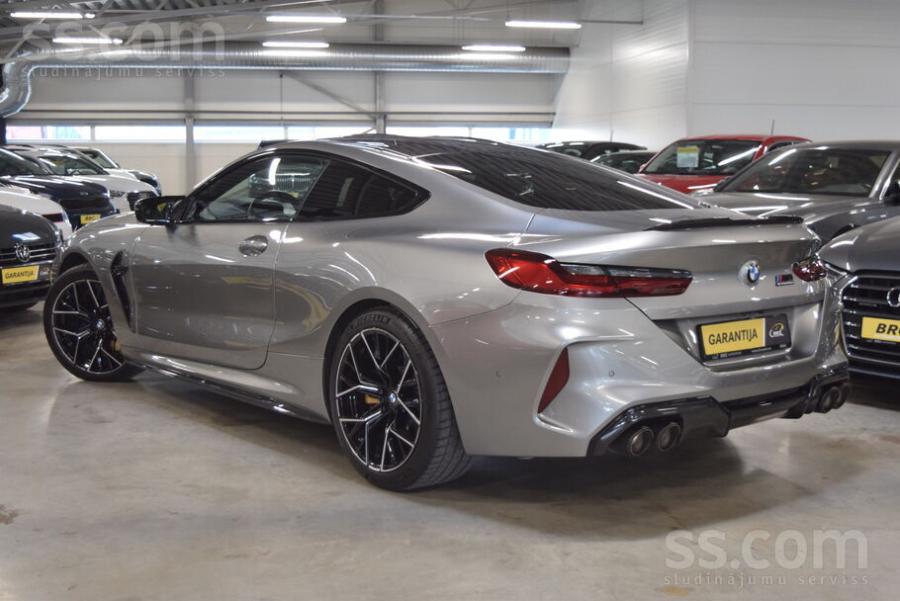 Pelēks BMW M8 2020 Rīga, ar dzinēja tilpumu 4.40 L un nobraukumu 40 tūkst. km par 79500 €, foto 3 vietnē AUTOMOTO.COM.LV