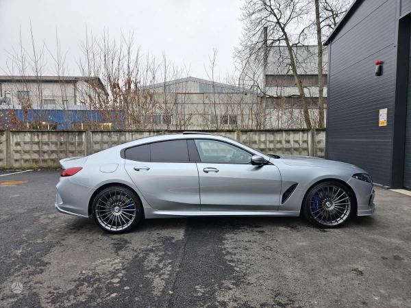Pelēks BMW M8 2023 Kauņa, ar dzinēja tilpumu 4.40 L un nobraukumu 31 tūkst. km par 51900 €, foto 4 vietnē AUTOMOTO.COM.LV