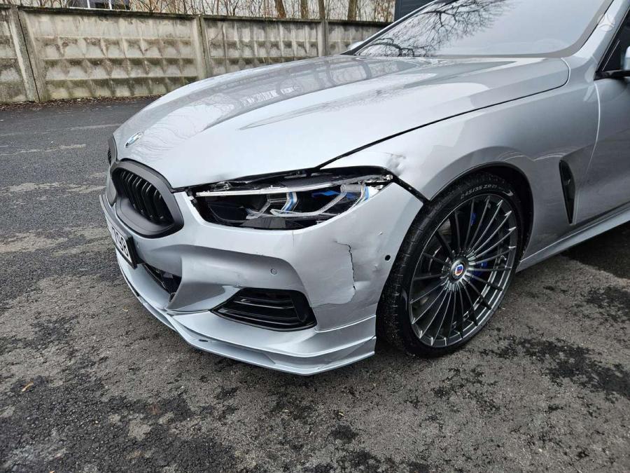 Pelēks BMW M8 2023 Kauņa, ar dzinēja tilpumu 4.40 L un nobraukumu 31 tūkst. km par 51900 €, foto 13 vietnē AUTOMOTO.COM.LV