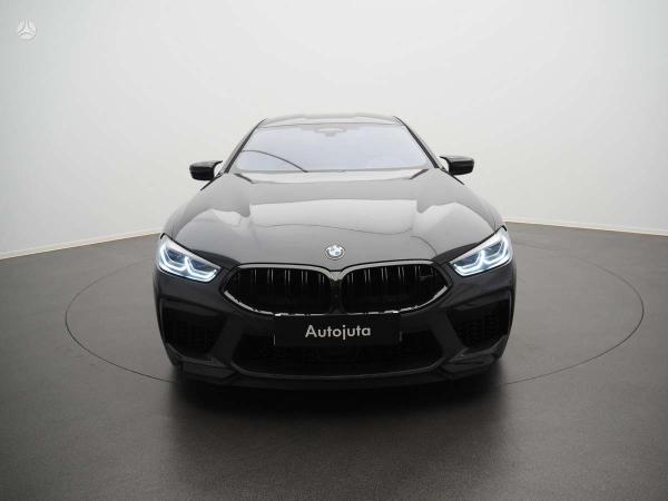 Grey BMW M8 2021 in Kaunas, with an engine capacity of 4.40 L and mileage of 43 thousand km for 84900 €, photo 2 on AUTOMOTO.COM.LV