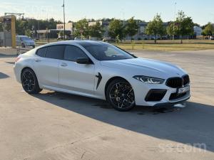 Белый БМВ M8 2022 в Лиепая, объемом двигателя 4.40 л и пробегом 72 тыс. км за 82000 €, фото 6 на AUTOMOTO.COM.LV