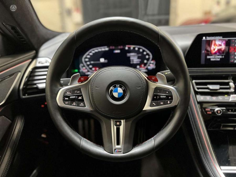 Белый БМВ M8 2022 в Вильнюс, объемом двигателя 4.40 л и пробегом 37 тыс. км за 69999 €, фото 27 на AUTOMOTO.COM.LV