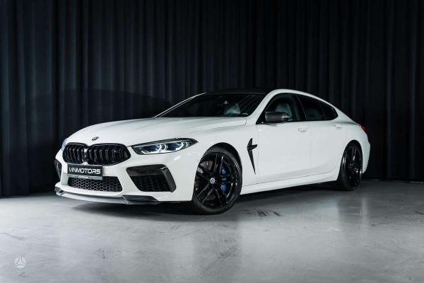 Balts BMW M8 2022 Viļņa, ar dzinēja tilpumu 4.40 L un nobraukumu 49 tūkst. km par 57999 €, foto 1 vietnē AUTOMOTO.COM.LV