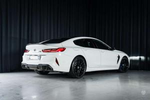 White BMW M8 2022 in Vilnius, with an engine capacity of 4.40 L and mileage of 49 thousand km for 57999 €, photo 5 on AUTOMOTO.COM.LV
